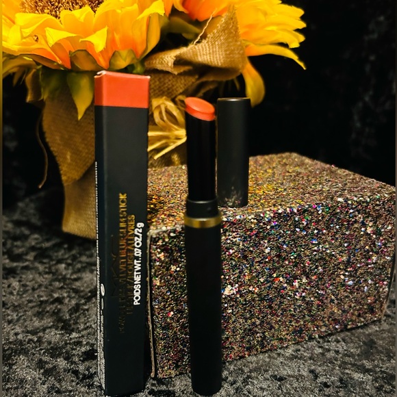 MAC Cosmetics | Makeup | Mac Classy Looking Warm Red Brick Color Powder ...